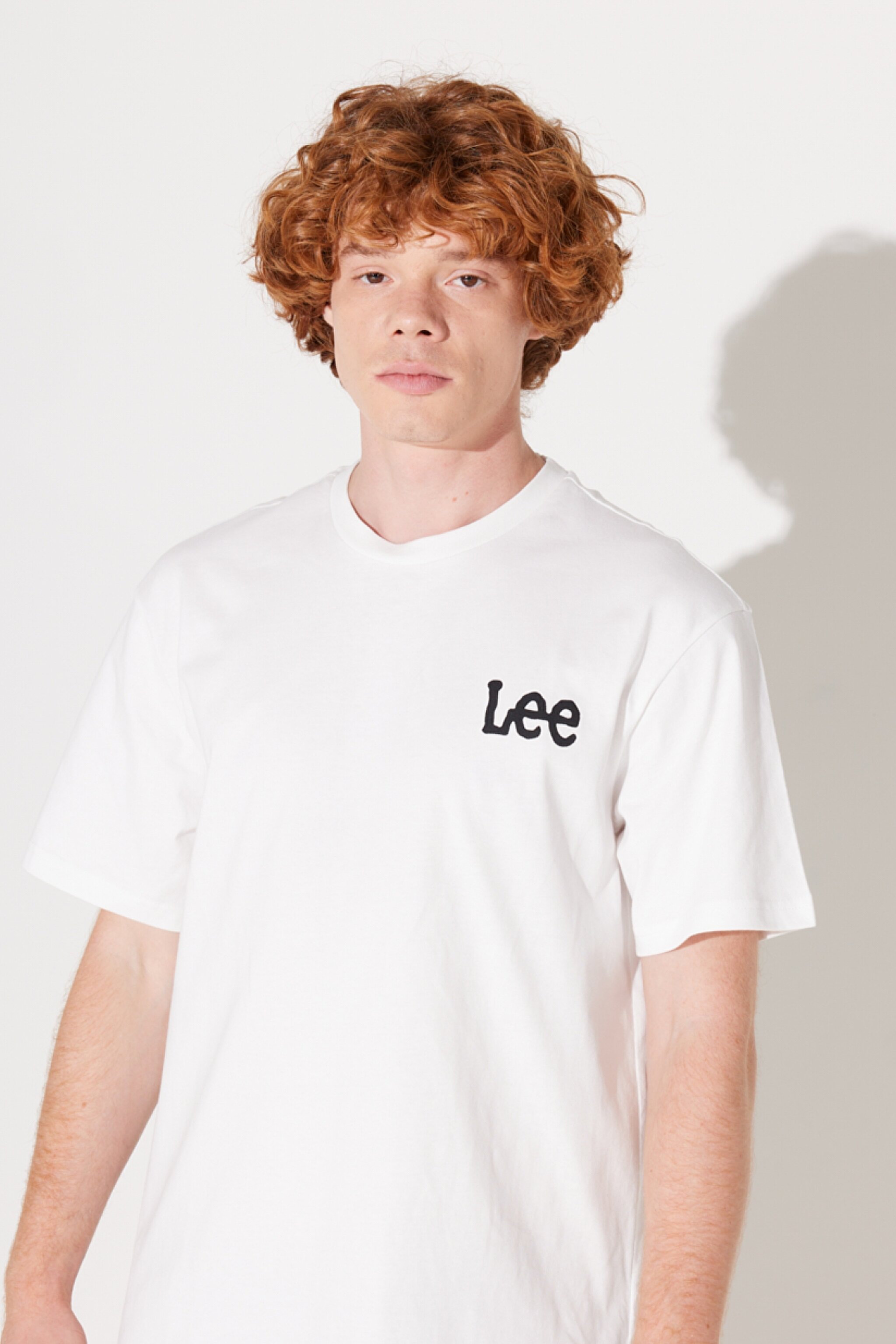 Loose Fit Rahat Kesim %100 Pamuk Bisiklet Yaka Kırık Beyaz Tişört L231735102 | Lee Efsane Denim